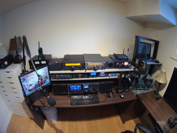 New ham shack design and rebuilt - VA2PV / Laboenligne.ca